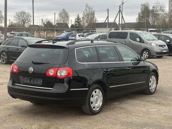 Melns Volkswagen Passat 2008 Kėdainiai, ar dzinēja tilpumu 1.90 L un nobraukumu 243 tūkst. km par 2999 €, foto 4 vietnē AUTOMOTO.COM.LV