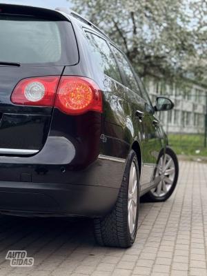 Melns Volkswagen Passat 2008 Kauņa, ar dzinēja tilpumu 2.00 L un nobraukumu 350 tūkst. km par 2450 €, foto 15 vietnē AUTOMOTO.COM.LV