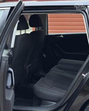 Melns Volkswagen Passat 2008 Kauņa, ar dzinēja tilpumu 2.00 L un nobraukumu 350 tūkst. km par 2450 €, foto 21 vietnē AUTOMOTO.COM.LV