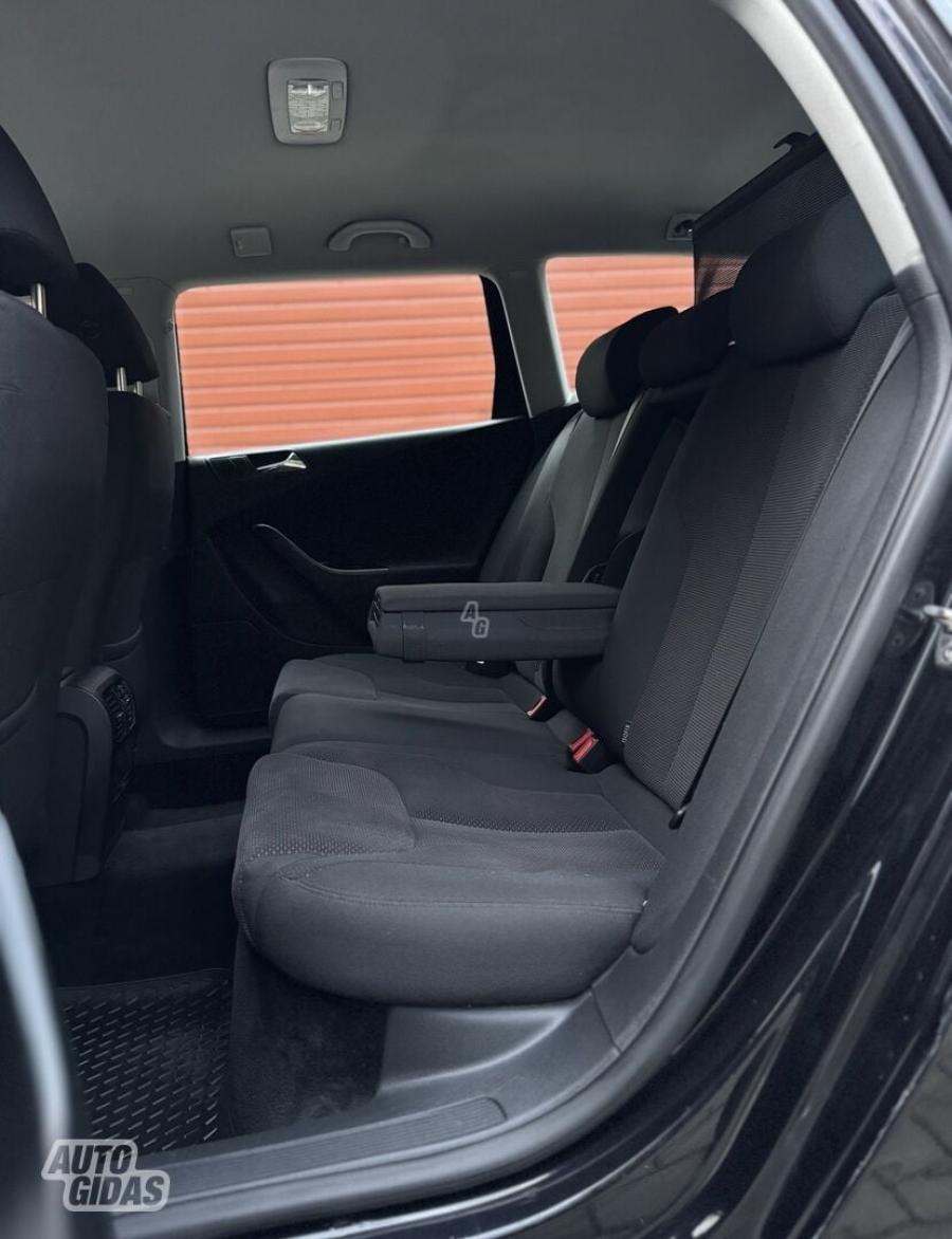 Melns Volkswagen Passat 2008 Kauņa, ar dzinēja tilpumu 2.00 L un nobraukumu 350 tūkst. km par 2450 €, foto 22 vietnē AUTOMOTO.COM.LV