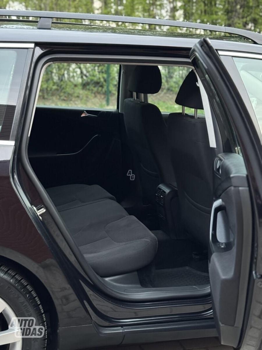Melns Volkswagen Passat 2008 Kauņa, ar dzinēja tilpumu 2.00 L un nobraukumu 350 tūkst. km par 2450 €, foto 24 vietnē AUTOMOTO.COM.LV