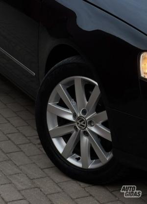 Melns Volkswagen Passat 2008 Kauņa, ar dzinēja tilpumu 2.00 L un nobraukumu 350 tūkst. km par 2450 €, foto 30 vietnē AUTOMOTO.COM.LV
