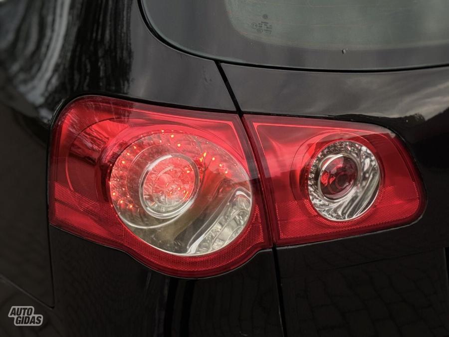 Melns Volkswagen Passat 2008 Kauņa, ar dzinēja tilpumu 2.00 L un nobraukumu 350 tūkst. km par 2450 €, foto 31 vietnē AUTOMOTO.COM.LV