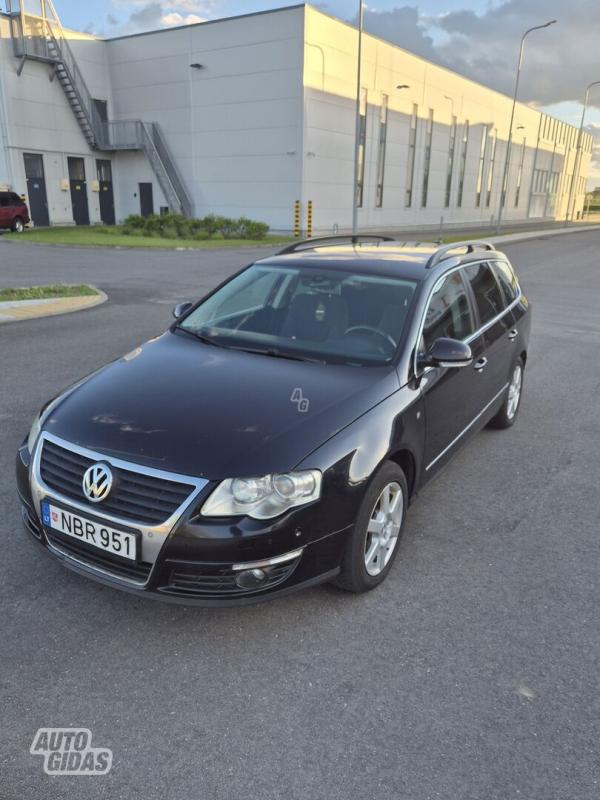 Black Volkswagen Passat 2008 in Vilnius, with an engine capacity of 2.00 L and mileage of 262 thousand km for 3250 €, photo 1 on AUTOMOTO.COM.LV