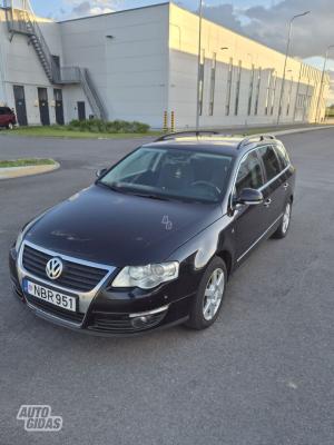 Black Volkswagen Passat 2008 in Vilnius, with an engine capacity of 2.00 L and mileage of 262 thousand km for 3250 €, photo  on AUTOMOTO.COM.LV