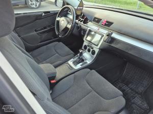 Black Volkswagen Passat 2008 in Vilnius, with an engine capacity of 2.00 L and mileage of 262 thousand km for 3250 €, photo 9 on AUTOMOTO.COM.LV