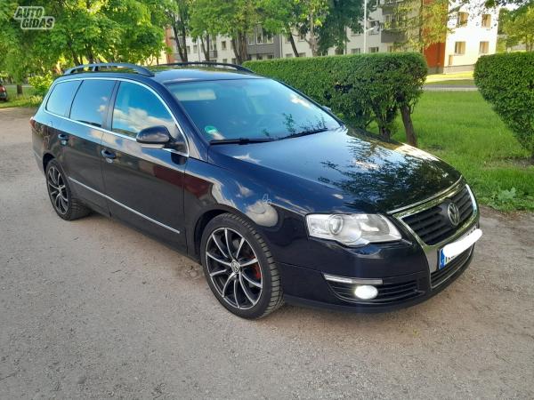 Black Volkswagen Passat 2008 in Marijampole, with an engine capacity of 2.00 L and mileage of 356 thousand km for 1350 €, photo 1 on AUTOMOTO.COM.LV