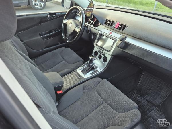 Melns Volkswagen Passat 2008 Viļņa, ar dzinēja tilpumu 2.00 L un nobraukumu 262 tūkst. km par 3150 €, foto 8 vietnē AUTOMOTO.COM.LV