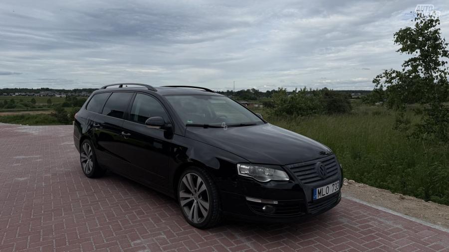 Black Volkswagen Passat 2008 in Vilnius, with an engine capacity of 2.00 L and mileage of 352 thousand km for 3220 €, photo 3 on AUTOMOTO.COM.LV