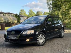 Black Volkswagen Passat 2008 in Vilnius, with an engine capacity of 1.90 L and mileage of 382 thousand km for 1650 €, photo  on AUTOMOTO.COM.LV
