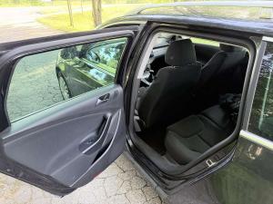 Black Volkswagen Passat 2008 in Plunge, with an engine capacity of 1.90 L and mileage of 290 thousand km for 1200 €, photo 9 on AUTOMOTO.COM.LV