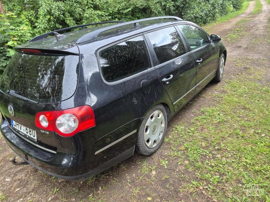 Melns Volkswagen Passat 2008 Druskininkai, ar dzinēja tilpumu 2.00 L un nobraukumu 314 tūkst. km par 1700 €, foto 4 vietnē AUTOMOTO.COM.LV