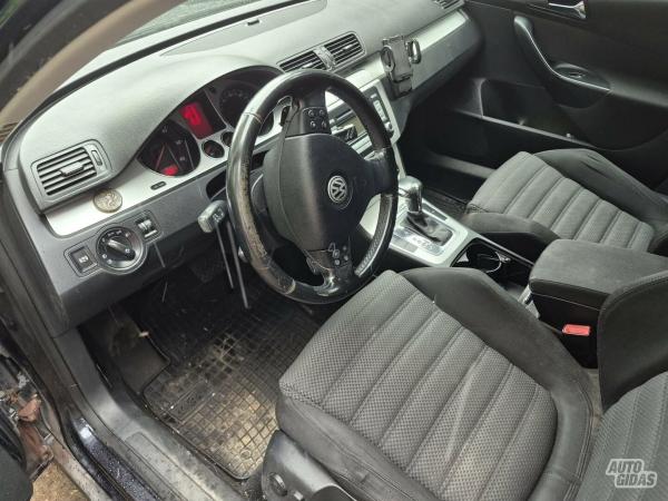 Black Volkswagen Passat 2008 in Druskininkai, with an engine capacity of 2.00 L and mileage of 314 thousand km for 1700 €, photo 6 on AUTOMOTO.COM.LV