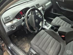 Melns Volkswagen Passat 2008 Druskininkai, ar dzinēja tilpumu 2.00 L un nobraukumu 314 tūkst. km par 1700 €, foto 7 vietnē AUTOMOTO.COM.LV