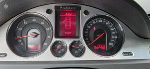 Black Volkswagen Passat 2008 in Klaipeda, with an engine capacity of 1.98 L and mileage of 238 thousand km for 1599 €, photo 14 on AUTOMOTO.COM.LV