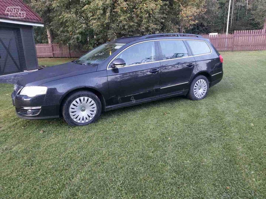 Melns Volkswagen Passat 2008 Viļņa, ar dzinēja tilpumu 2.00 L un nobraukumu 268 tūkst. km par 1800 €, foto 1 vietnē AUTOMOTO.COM.LV