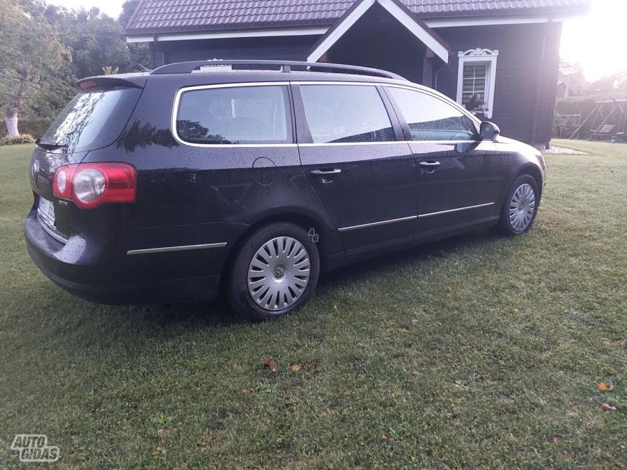 Melns Volkswagen Passat 2008 Viļņa, ar dzinēja tilpumu 2.00 L un nobraukumu 268 tūkst. km par 1800 €, foto 4 vietnē AUTOMOTO.COM.LV