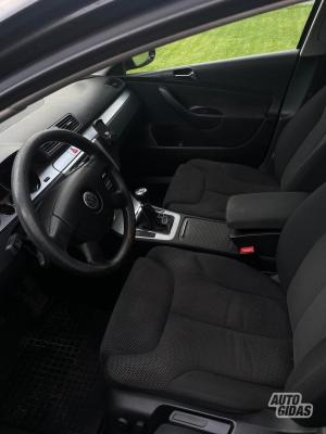 Melns Volkswagen Passat 2008 Viļņa, ar dzinēja tilpumu 2.00 L un nobraukumu 268 tūkst. km par 1800 €, foto 8 vietnē AUTOMOTO.COM.LV