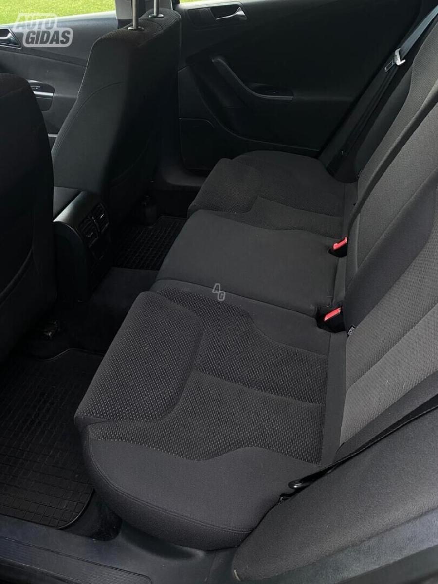 Melns Volkswagen Passat 2008 Viļņa, ar dzinēja tilpumu 2.00 L un nobraukumu 268 tūkst. km par 1800 €, foto 9 vietnē AUTOMOTO.COM.LV