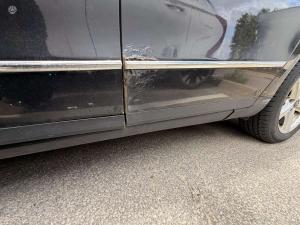 Melns Volkswagen Passat 2008 Viļņa, ar dzinēja tilpumu 1.97 L un nobraukumu 428 tūkst. km par 1000 €, foto 10 vietnē AUTOMOTO.COM.LV