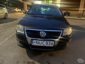 Black Volkswagen Passat 2008 in Visaginas, with an engine capacity of 1.90 L and mileage of 420 thousand km for 680 €, photo  on AUTOMOTO.COM.LV