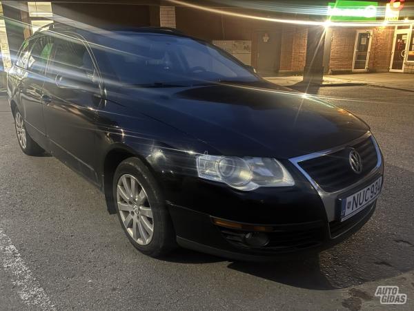 Melns Volkswagen Passat 2008 Visaginas, ar dzinēja tilpumu 1.90 L un nobraukumu 420 tūkst. km par 680 €, foto 3 vietnē AUTOMOTO.COM.LV