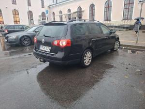 Melns Volkswagen Passat 2008 Viļņa, ar dzinēja tilpumu 1.90 L un nobraukumu 436 tūkst. km par 850 €, foto 4 vietnē AUTOMOTO.COM.LV