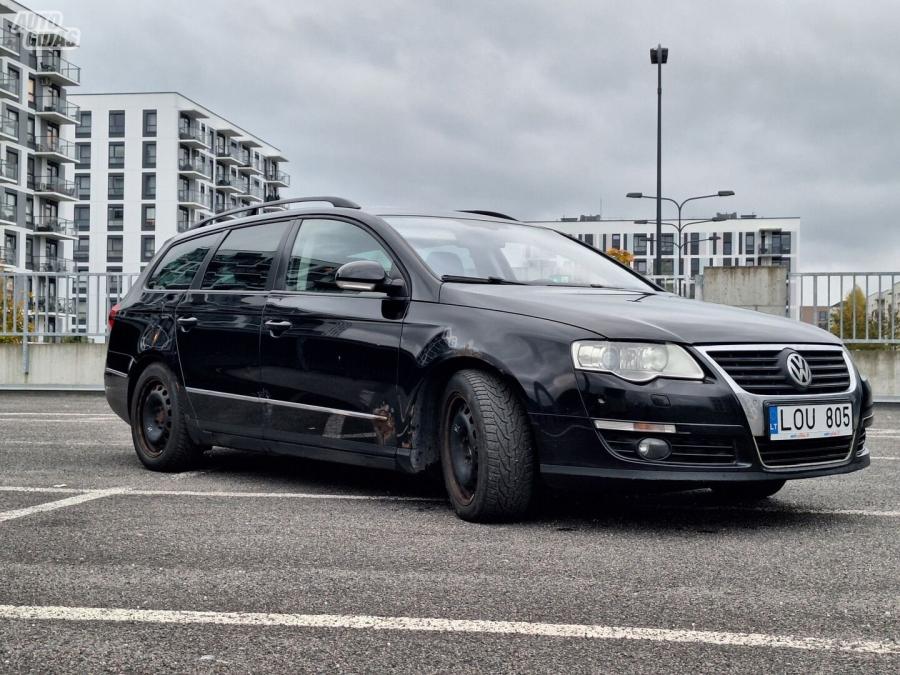Melns Volkswagen Passat 2008 Viļņa, ar dzinēja tilpumu 2.00 L un nobraukumu 387 tūkst. km par 1000 €, foto 1 vietnē AUTOMOTO.COM.LV