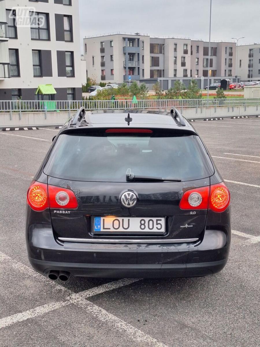 Melns Volkswagen Passat 2008 Viļņa, ar dzinēja tilpumu 2.00 L un nobraukumu 387 tūkst. km par 1000 €, foto 6 vietnē AUTOMOTO.COM.LV