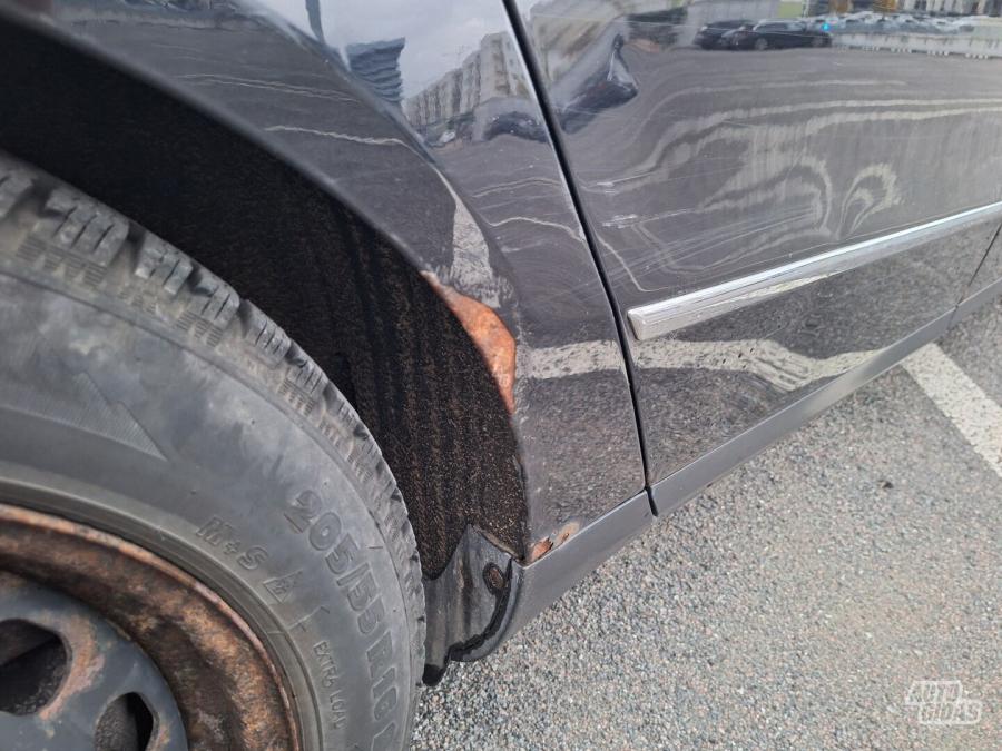 Melns Volkswagen Passat 2008 Viļņa, ar dzinēja tilpumu 2.00 L un nobraukumu 387 tūkst. km par 1000 €, foto 13 vietnē AUTOMOTO.COM.LV