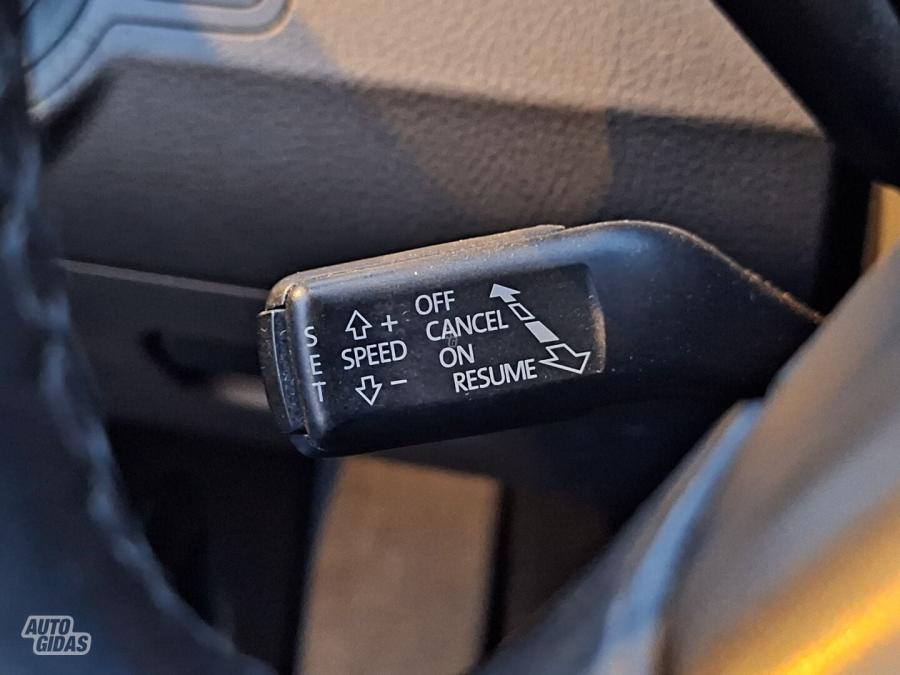 Melns Volkswagen Passat 2008 Viļņa, ar dzinēja tilpumu 2.00 L un nobraukumu 387 tūkst. km par 1000 €, foto 37 vietnē AUTOMOTO.COM.LV