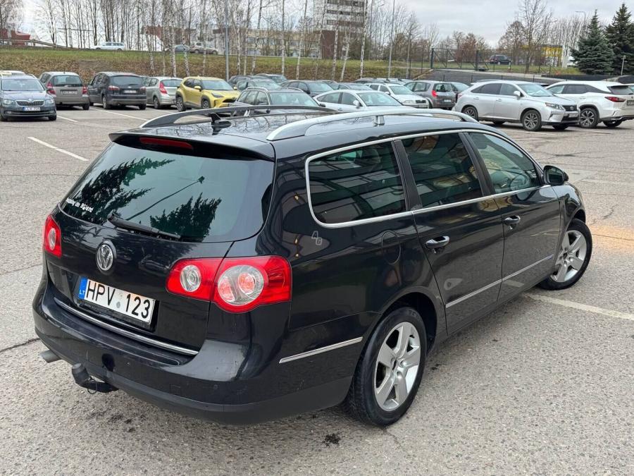 Melns Volkswagen Passat 2009 Kauņa, ar dzinēja tilpumu 2.00 L un nobraukumu 359 tūkst. km par 2650 €, foto 2 vietnē AUTOMOTO.COM.LV