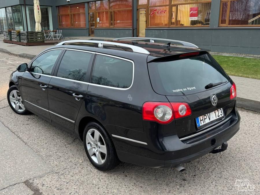Melns Volkswagen Passat 2009 Kauņa, ar dzinēja tilpumu 2.00 L un nobraukumu 359 tūkst. km par 2650 €, foto 4 vietnē AUTOMOTO.COM.LV