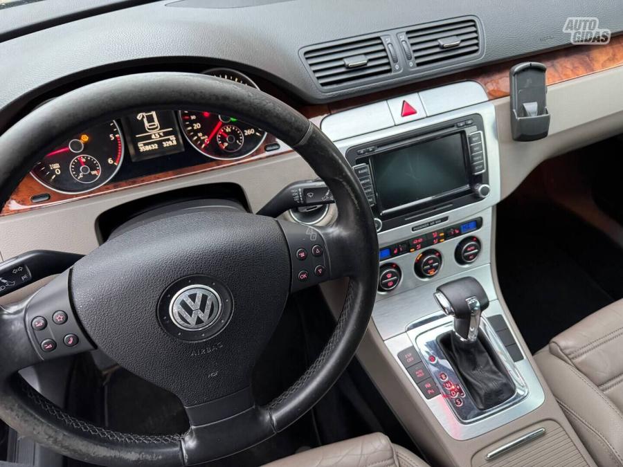 Melns Volkswagen Passat 2009 Kauņa, ar dzinēja tilpumu 2.00 L un nobraukumu 359 tūkst. km par 2400 €, foto 20 vietnē AUTOMOTO.COM.LV