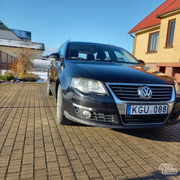 Melns Volkswagen Passat 2009 Telšiai, ar dzinēja tilpumu 2.00 L un nobraukumu 362 tūkst. km par 2250 €, foto 4 vietnē AUTOMOTO.COM.LV