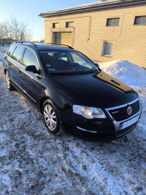 Melns Volkswagen Passat 2009 Biržai, ar dzinēja tilpumu 1.97 L un nobraukumu 310 tūkst. km par 2600 €, foto  vietnē AUTOMOTO.COM.LV