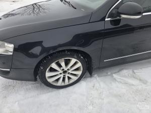 Melns Volkswagen Passat 2009 Marijampole, ar dzinēja tilpumu 2.00 L un nobraukumu 346 tūkst. km par 2300 €, foto 9 vietnē AUTOMOTO.COM.LV