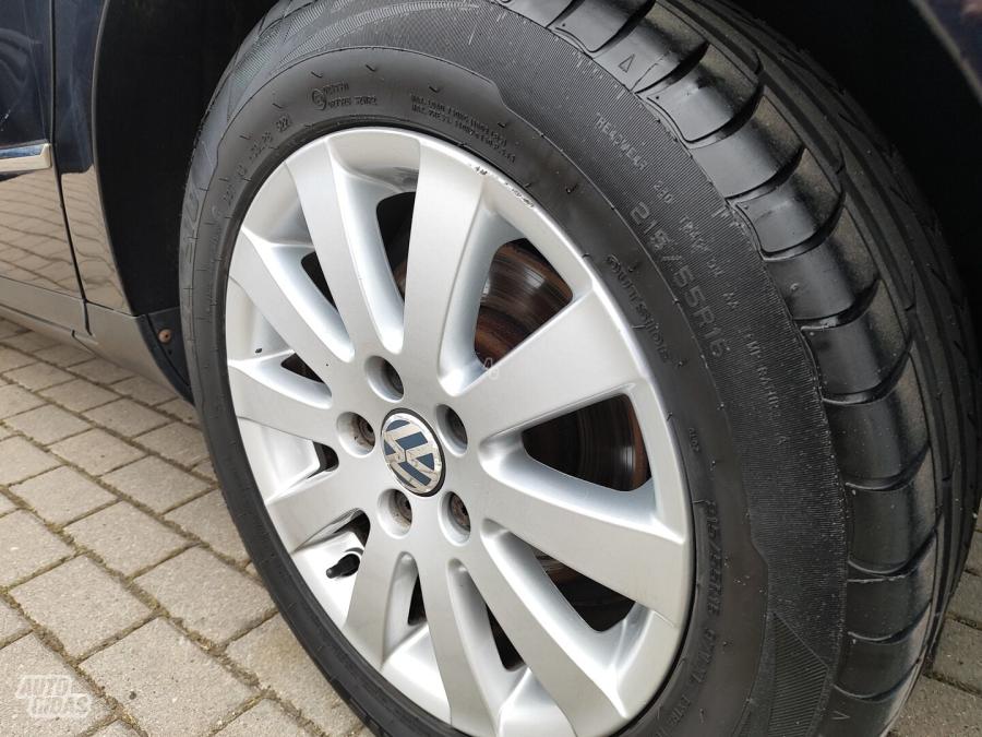 Melns Volkswagen Passat 2009 Marijampole, ar dzinēja tilpumu 1.40 L un nobraukumu 174 tūkst. km par 2250 €, foto 15 vietnē AUTOMOTO.COM.LV