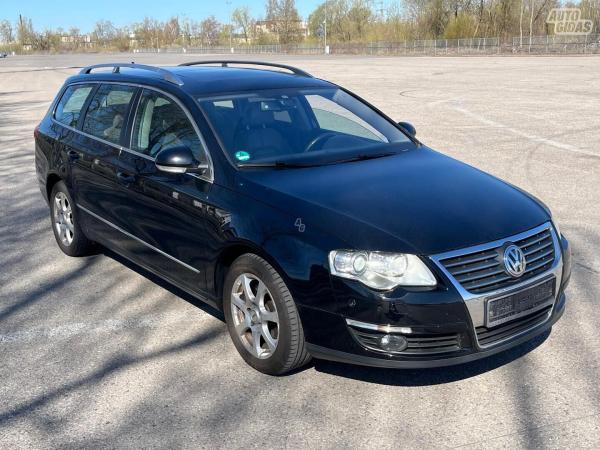 Black Volkswagen Passat 2009 in Marijampole, with an engine capacity of 1.40 L and mileage of 214 thousand km for 2750 €, photo 3 on AUTOMOTO.COM.LV