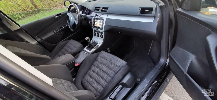 Melns Volkswagen Passat 2009 Kauņa, ar dzinēja tilpumu 2.00 L un nobraukumu 328 tūkst. km par 1499 €, foto 16 vietnē AUTOMOTO.COM.LV