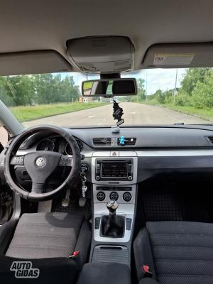 Melns Volkswagen Passat 2009 Radviliškis, ar dzinēja tilpumu 2.00 L un nobraukumu 325 tūkst. km par 1900 €, foto 8 vietnē AUTOMOTO.COM.LV