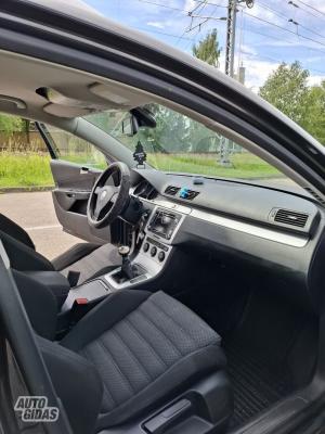 Melns Volkswagen Passat 2009 Radviliškis, ar dzinēja tilpumu 2.00 L un nobraukumu 325 tūkst. km par 1900 €, foto 9 vietnē AUTOMOTO.COM.LV