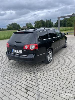 Black Volkswagen Passat 2009 in Birzai, with an engine capacity of 2.00 L and mileage of 478 thousand km for 1450 €, photo 4 on AUTOMOTO.COM.LV
