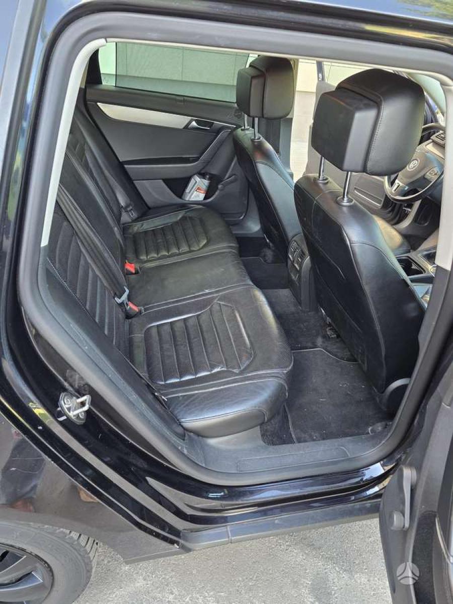Melns Volkswagen Passat 2009 Šauļi, ar dzinēja tilpumu 1.39 L un nobraukumu 228 tūkst. km par 3300 €, foto 13 vietnē AUTOMOTO.COM.LV