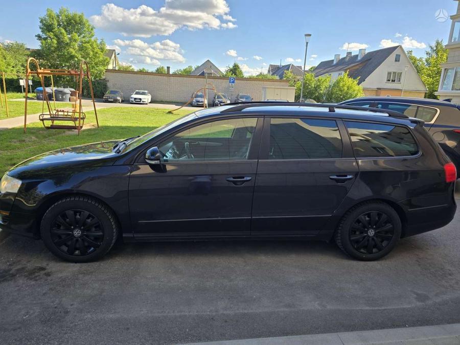 Melns Volkswagen Passat 2009 Šauļi, ar dzinēja tilpumu 1.39 L un nobraukumu 228 tūkst. km par 3300 €, foto 15 vietnē AUTOMOTO.COM.LV