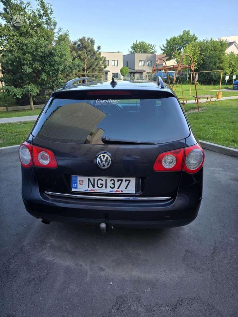 Melns Volkswagen Passat 2009 Šauļi, ar dzinēja tilpumu 1.39 L un nobraukumu 228 tūkst. km par 3300 €, foto 17 vietnē AUTOMOTO.COM.LV