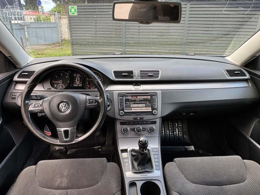 Melns Volkswagen Passat 2009 Panevēža, ar dzinēja tilpumu 2.00 L un nobraukumu 0 tūkst. km par 1390 €, foto 13 vietnē AUTOMOTO.COM.LV