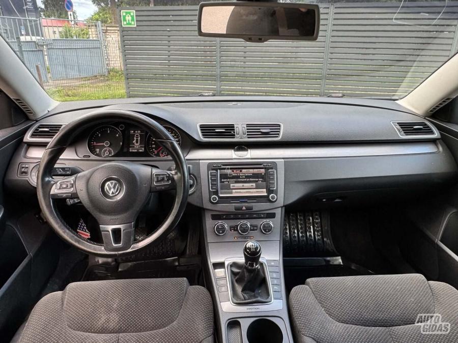 Melns Volkswagen Passat 2009 Panevēža, ar dzinēja tilpumu 2.00 L un nobraukumu 0 tūkst. km par 1380 €, foto 13 vietnē AUTOMOTO.COM.LV