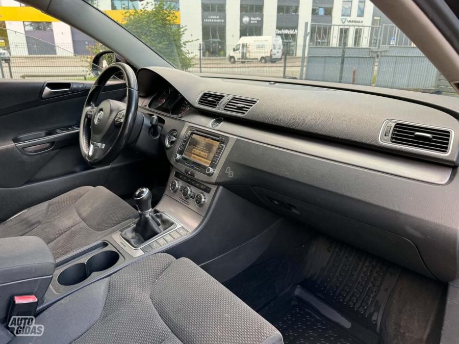 Melns Volkswagen Passat 2009 Panevēža, ar dzinēja tilpumu 2.00 L un nobraukumu 0 tūkst. km par 1380 €, foto 14 vietnē AUTOMOTO.COM.LV