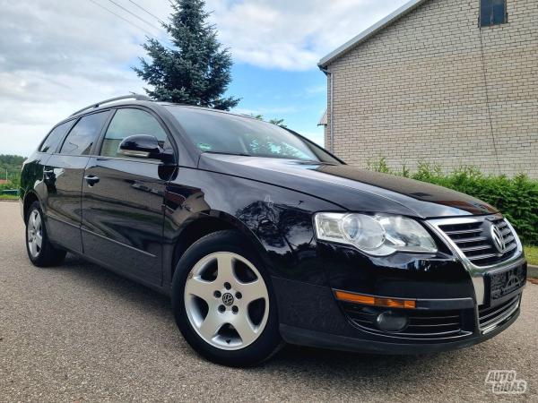 Melns Volkswagen Passat 2009 Ignalina, ar dzinēja tilpumu 2.00 L un nobraukumu 289 tūkst. km par 2650 €, foto 1 vietnē AUTOMOTO.COM.LV